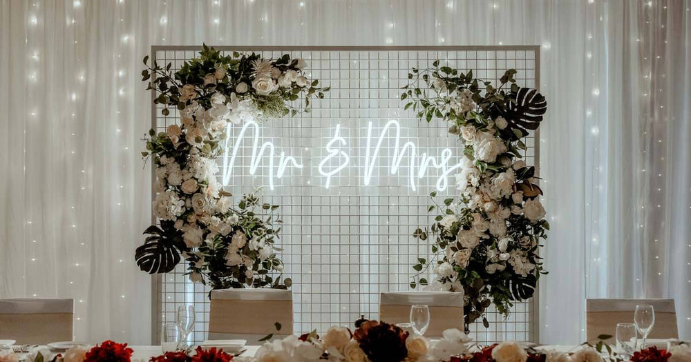 How to Use Neon Signs to Create a Memorable Wedding Party – Neon Designs